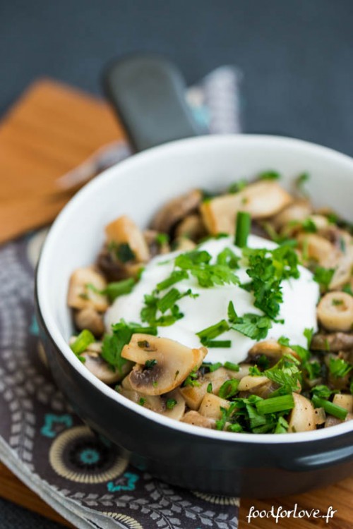 Champignons Sautés, sauce aux Herbes - Food for Love