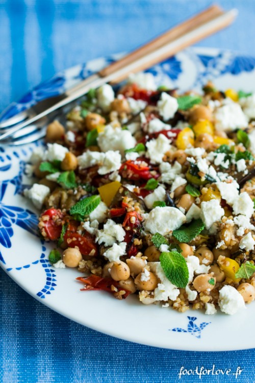 Salade d’Épeautre aux Légumes Grillés, Fêta, Menthe et Pois Chiche ...